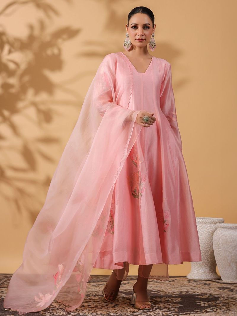 5 Must-Have Loom Suit Sets Stitched to Perfection for This Wedding Season