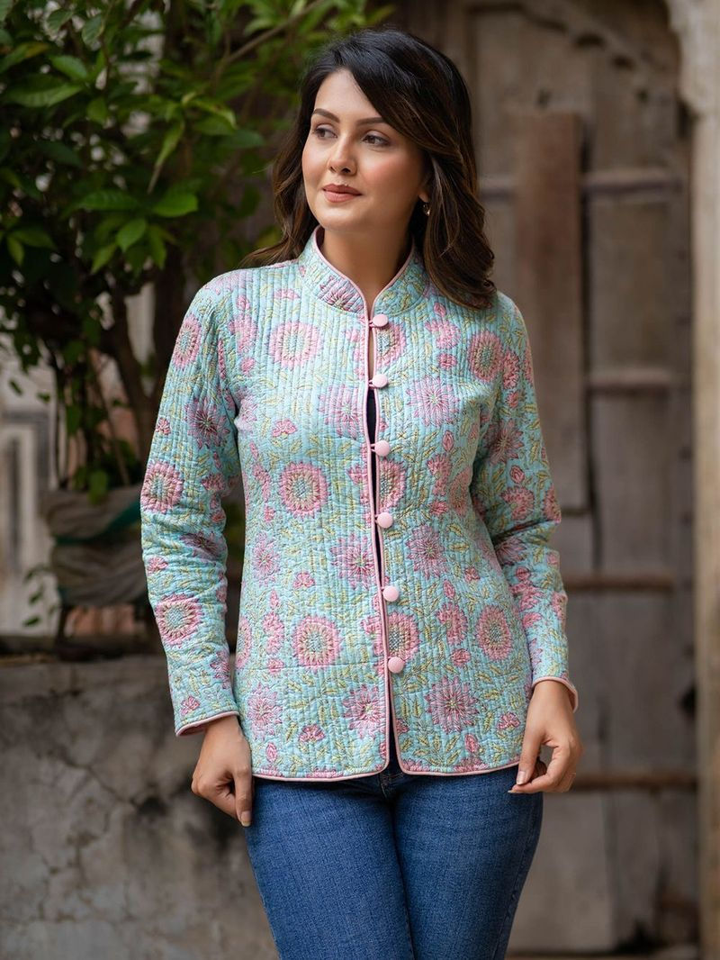 Shop Top 4 Must-Have Women’s Jackets of The Loom
