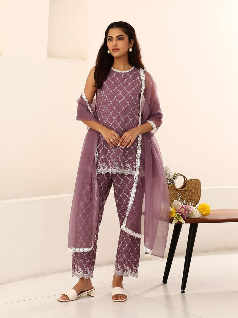 4 Ways to Slay Vacation Style in Co-ords: The Loom Vacay Edit for All Women