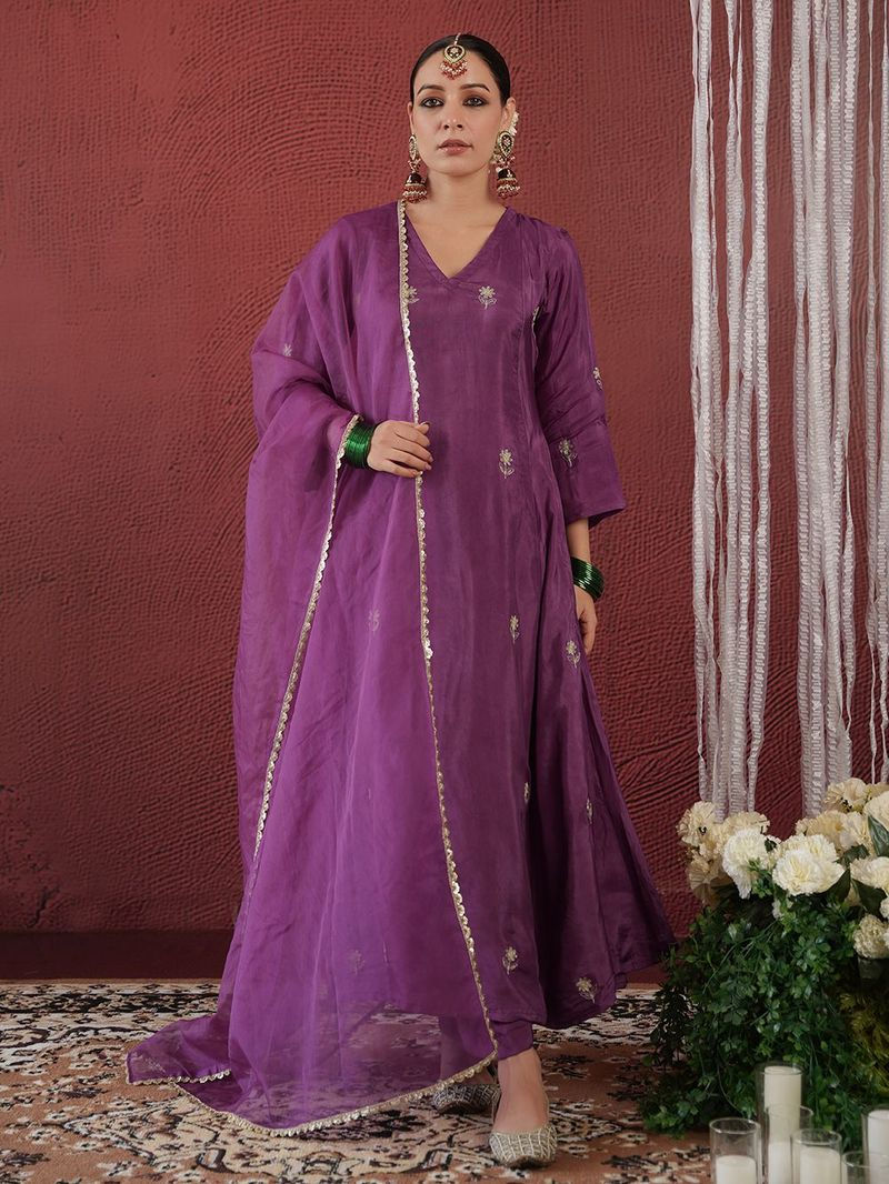 Party-Ready Looks 2025: Premium Festive Suit sets Below 5999
