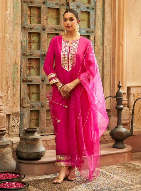 Exploring the Latest Trends in Wedding Saree Sets – The Loom Collection ...