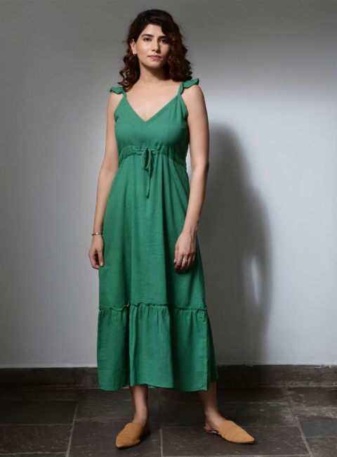 Trending Wedding and Party Wear Sets for Women: The Loom Exclusive ...