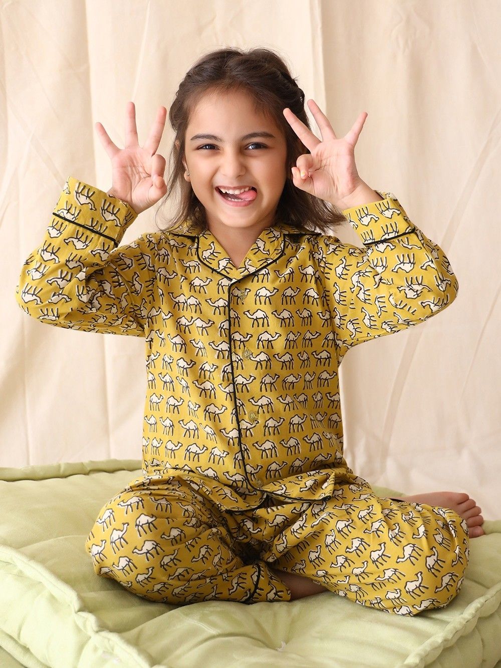 Kids Nightwear- Buy Kids Nightwear Dress Online & Night Suit for Kids ...