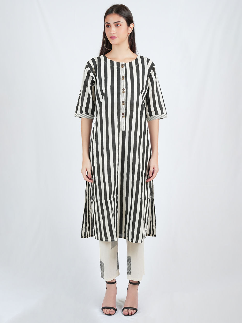 Buy Designer Hand Block Printed Kurtas for Women | The Loom