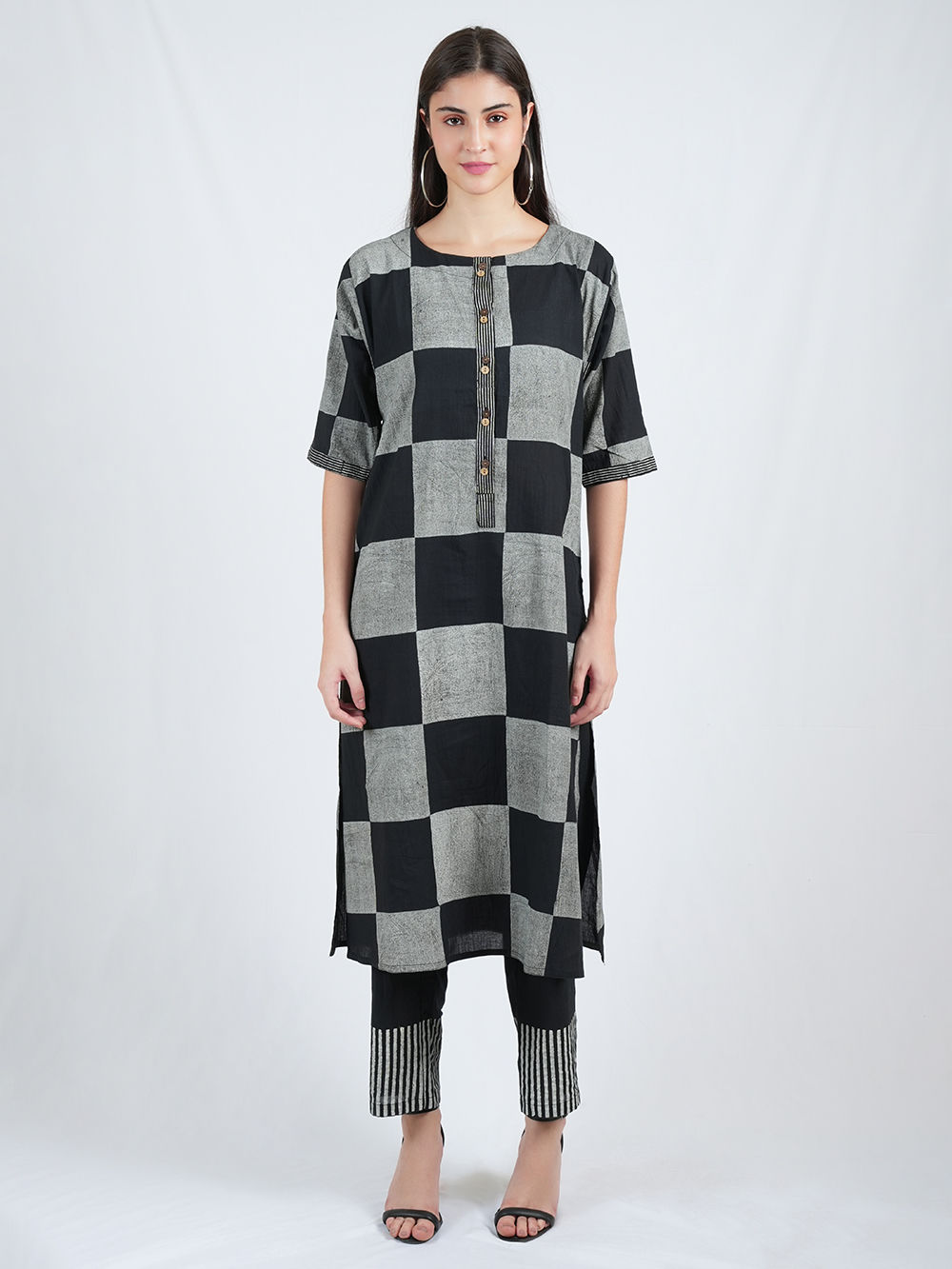Buy Designer Hand Block Printed Kurtas for Women | The Loom