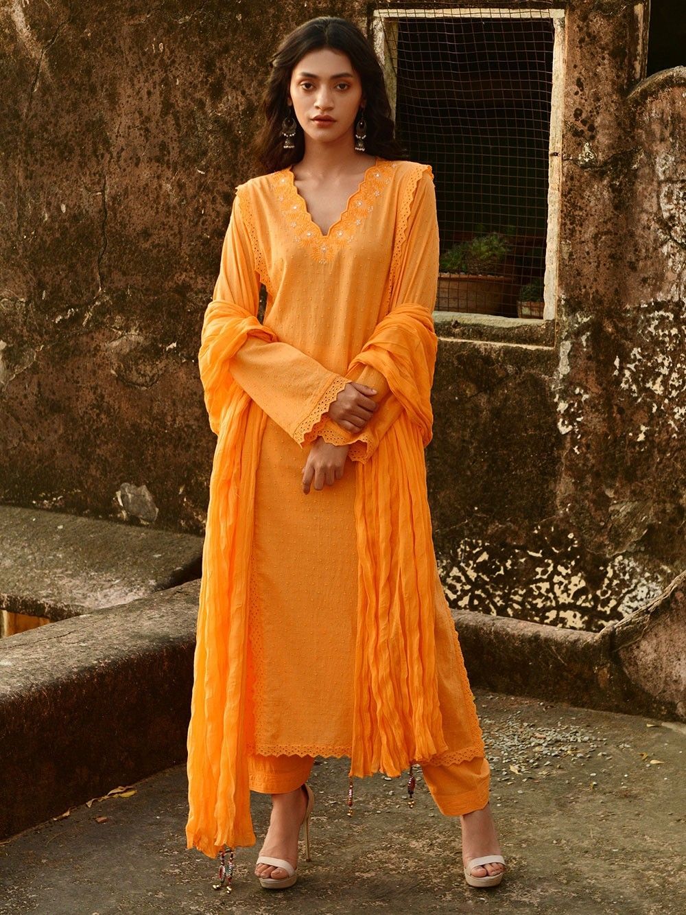 Shop Stylish Pakistani Suit Set for Women | The Loom