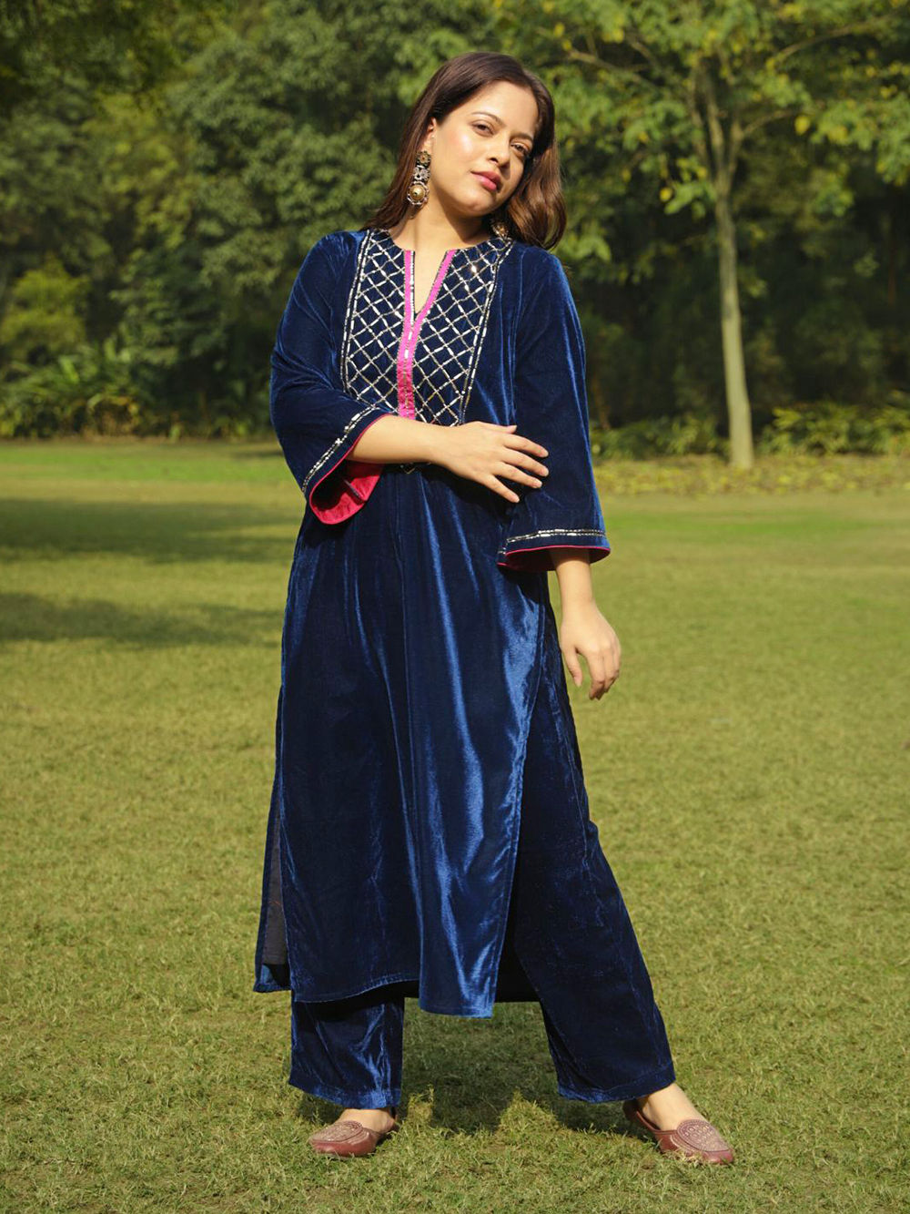 Blue Hand Embroidered Velvet Kurta with Pants - Set of 2
