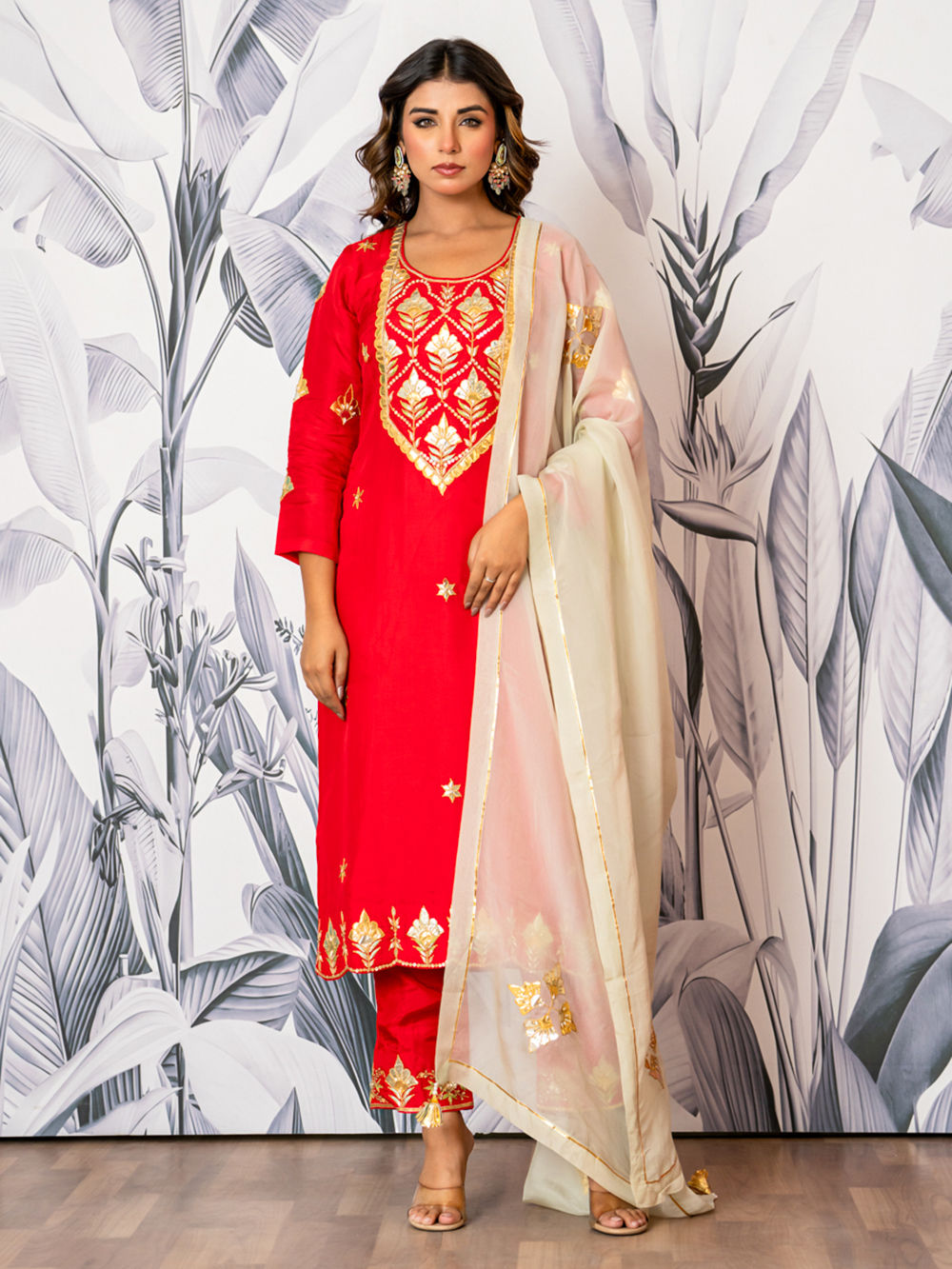 Red Hand Embroidered Silk Suit - Set of 3