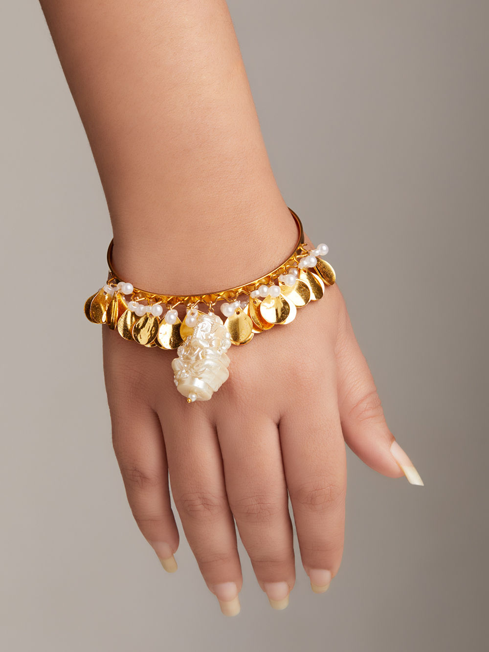 Gold Toned Handcrafted Metal Passa