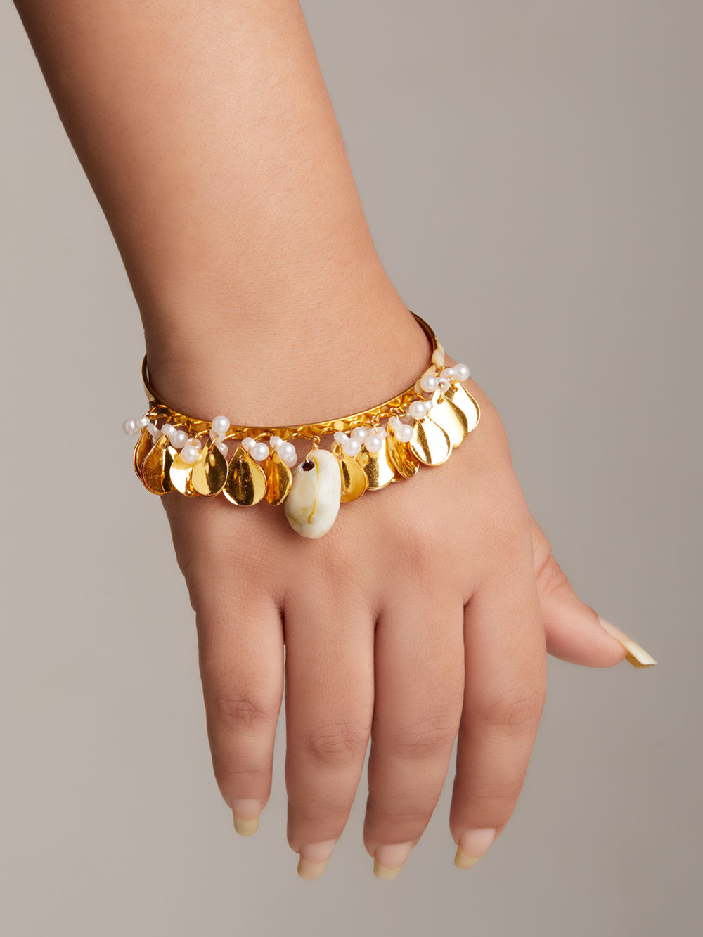 Gold Toned Handcrafted Metal Passa