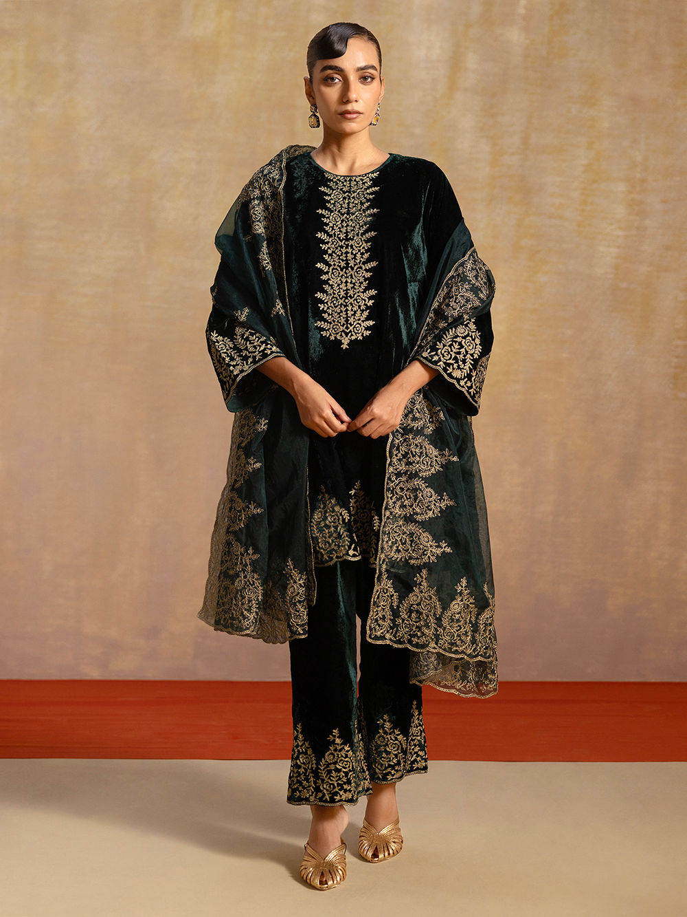 Green Embroidered Velvet Kaftan