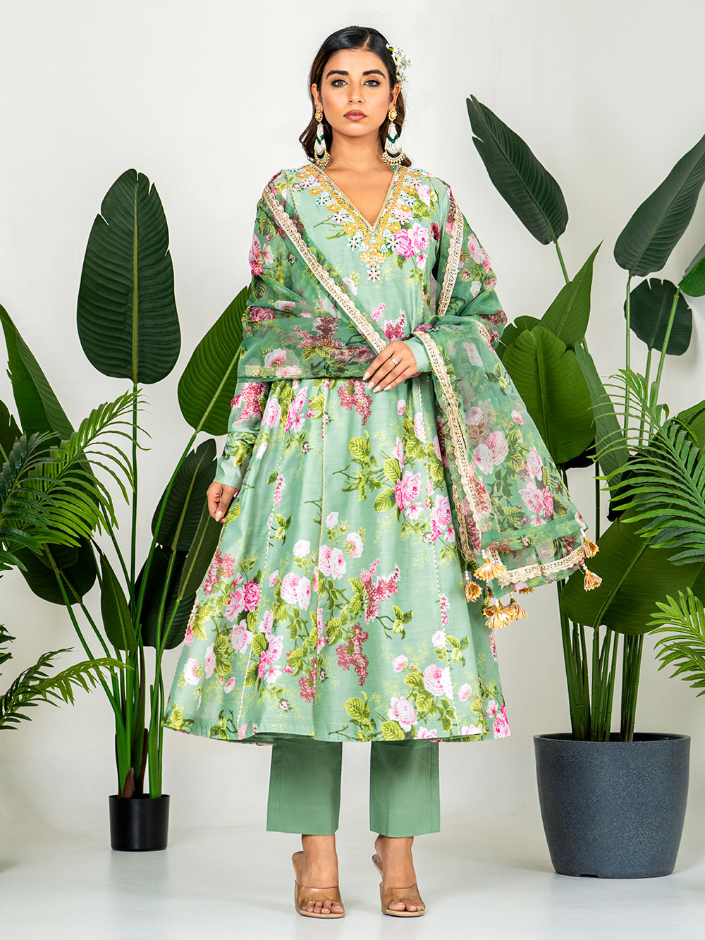 White Hand Embroidered Silk Suit - Set of 3