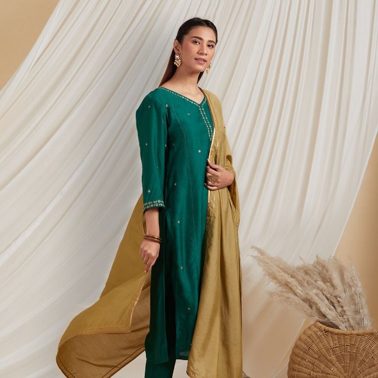 The Loom - Online Shopping For Women Clothing & Accessories